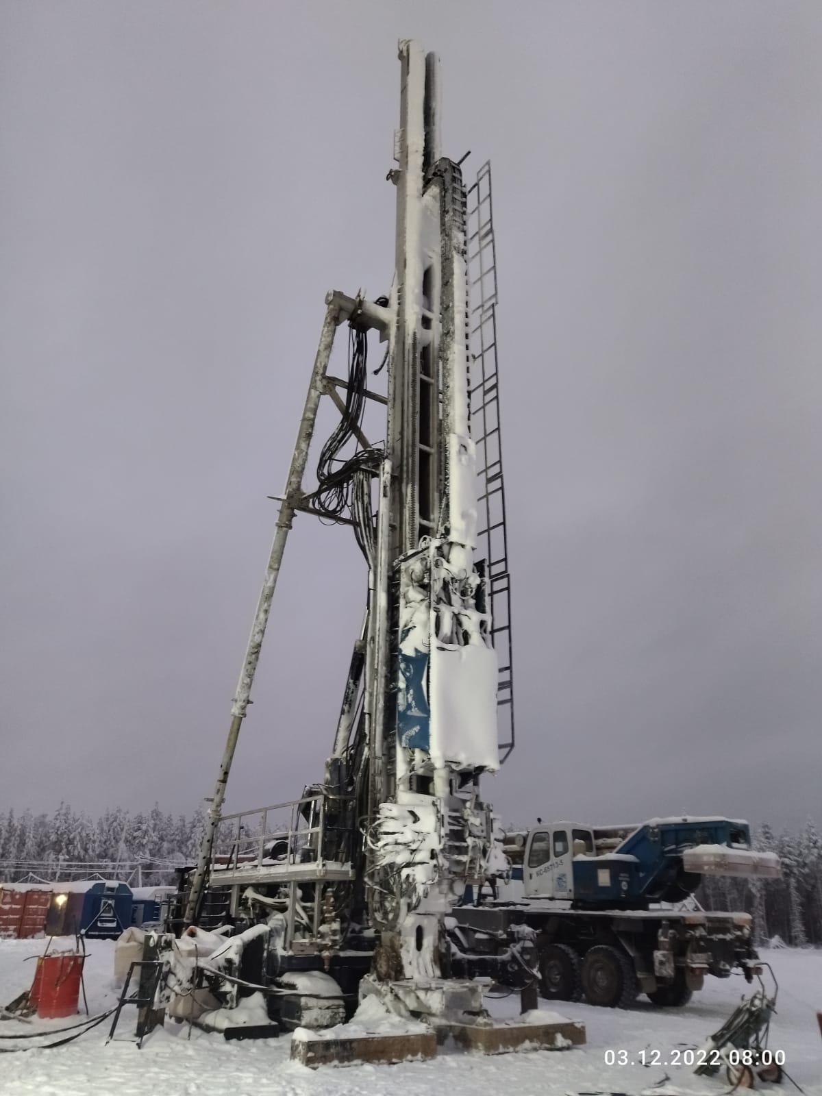 SMP Engineering - Vertical Drilling Rigs